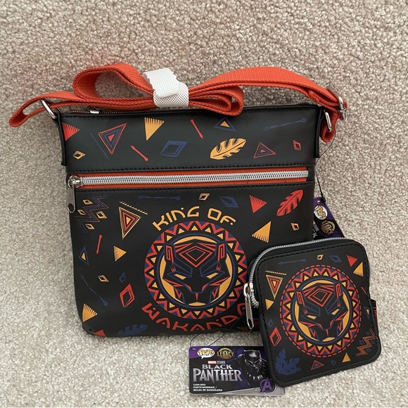 Funko | Bags | Funko Marvel Black Panther Crossbody Bag Coin Purse Nwt ...